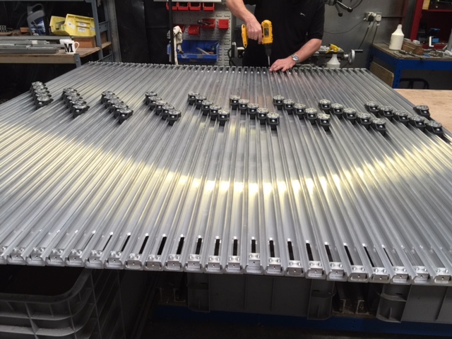 long tilting drawers | Sliding Systems